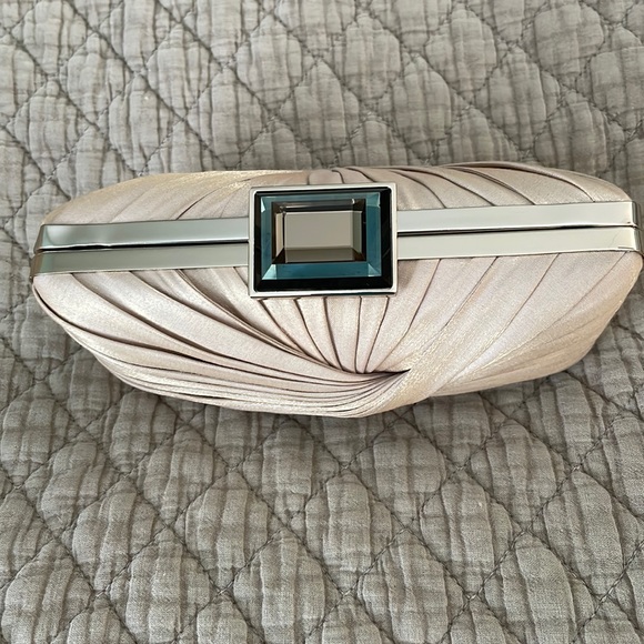 Sondra Roberts | Bags | Sandra Roberts Clutch With Optional Shoulder ...